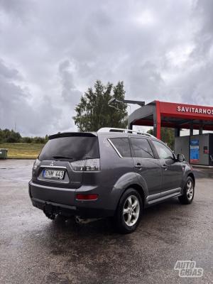 Mitsubishi Outlander 2010 Ignalina, ar dzinēja tilpumu 2.40 L un nobraukumu 250 tūkst. km par 1700 €, foto 4 vietnē AUTOMOTO.COM.LV