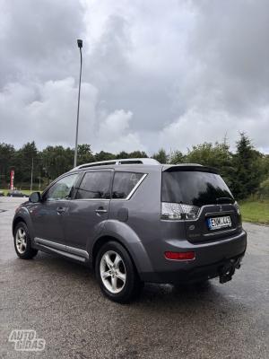 Mitsubishi Outlander 2010 Ignalina, ar dzinēja tilpumu 2.40 L un nobraukumu 250 tūkst. km par 1700 €, foto 5 vietnē AUTOMOTO.COM.LV