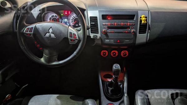 Mitsubishi Outlander 2011 Jēkabpils, ar dzinēja tilpumu 2.20 L un nobraukumu 352 tūkst. km par 3950 €, foto 7 vietnē AUTOMOTO.COM.LV