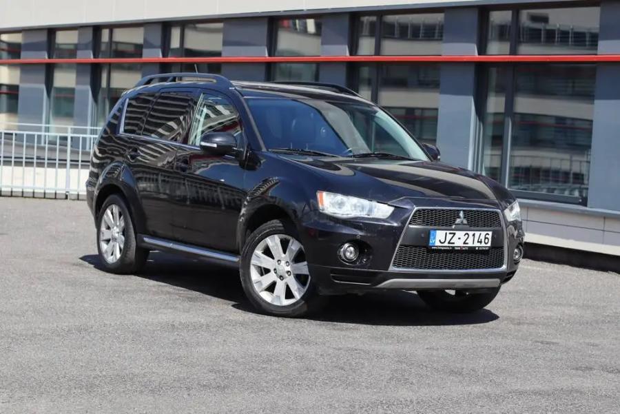 Mitsubishi Outlander 2011 Rīga, ar dzinēja tilpumu 2.20 L un nobraukumu 309 tūkst. km par 3680 €, foto 1 vietnē AUTOMOTO.COM.LV