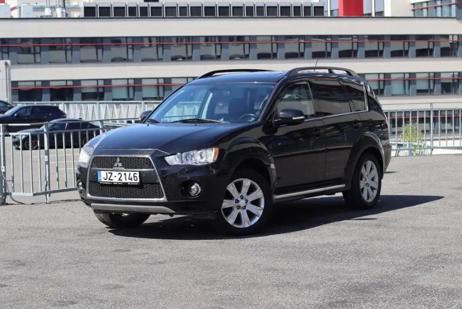 Mitsubishi Outlander 2011 Rīga, ar dzinēja tilpumu 2.20 L un nobraukumu 309 tūkst. km par 3680 €, foto 4 vietnē AUTOMOTO.COM.LV