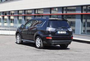 Mitsubishi Outlander 2011 Rīga, ar dzinēja tilpumu 2.20 L un nobraukumu 309 tūkst. km par 3680 €, foto 5 vietnē AUTOMOTO.COM.LV