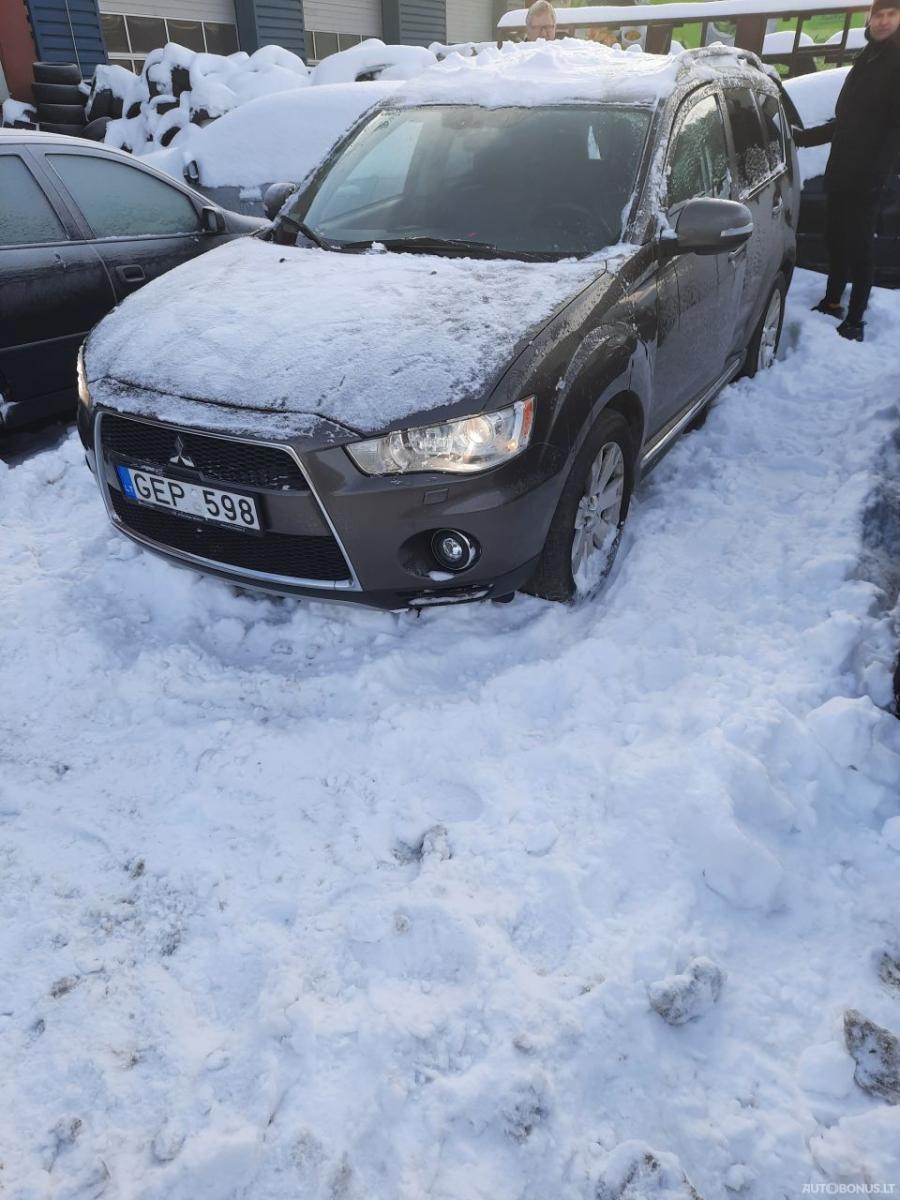 Mitsubishi Outlander 2012 Viļņa, ar dzinēja tilpumu 2.40 L un nobraukumu 173 tūkst. km par 3200 €, foto 1 vietnē AUTOMOTO.COM.LV
