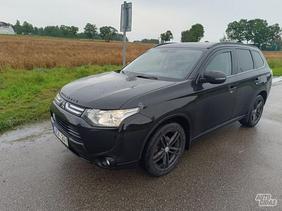 Mitsubishi Outlander 2013 Jonava, ar dzinēja tilpumu 2.30 L un nobraukumu 241 tūkst. km par 8500 €, foto 2 vietnē AUTOMOTO.COM.LV