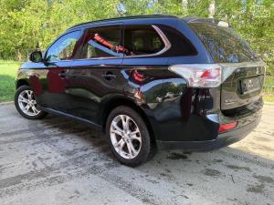 Mitsubishi Outlander 2013 in Siauliai, with an engine capacity of 2.30 L and mileage of 207 thousand km for 5999 €, photo  on AUTOMOTO.COM.LV