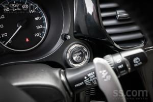 Mitsubishi Outlander 2013 in Tukums, with an engine capacity of 2.00 L and mileage of 0 thousand km for 8990 €, photo 23 on AUTOMOTO.COM.LV