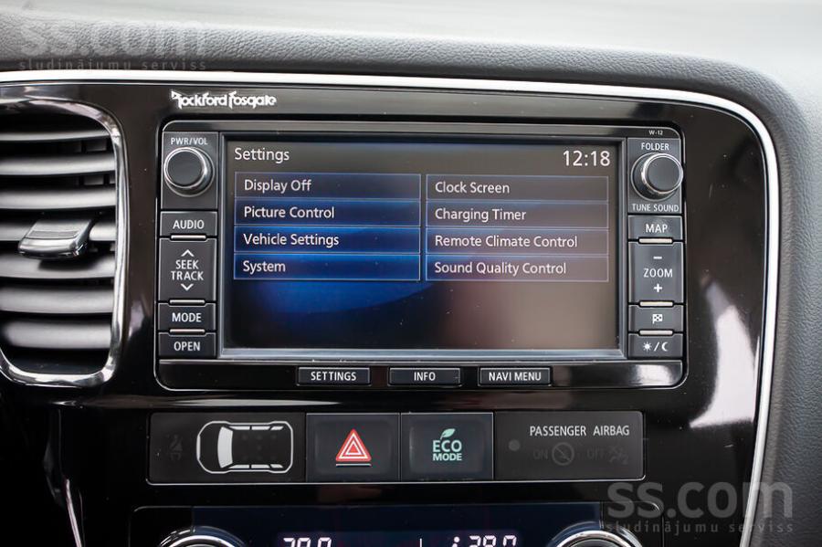 Mitsubishi Outlander 2013 in Tukums, with an engine capacity of 2.00 L and mileage of 0 thousand km for 8990 €, photo 26 on AUTOMOTO.COM.LV