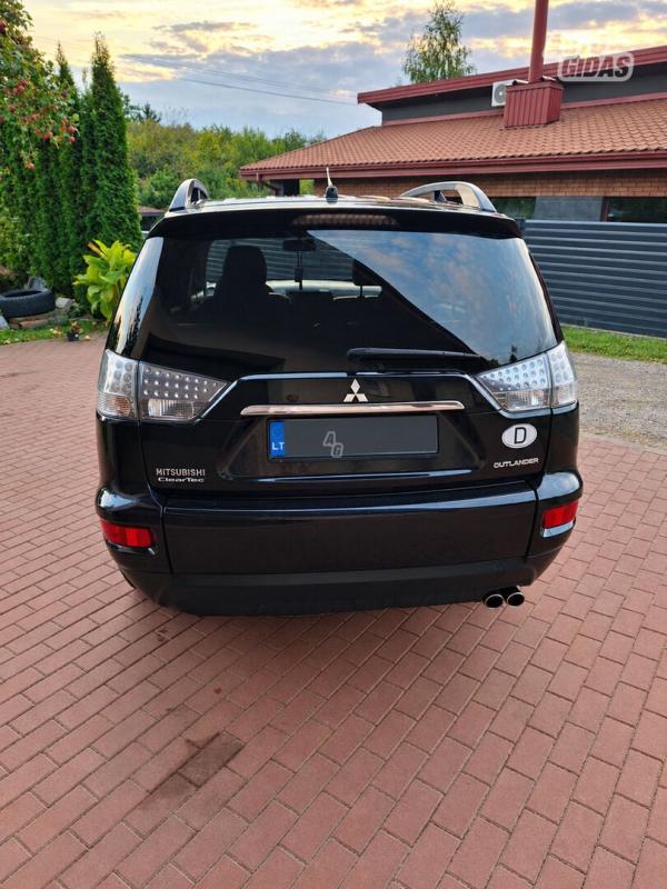 Mitsubishi Outlander 2013 in Alytus, with an engine capacity of 2.20 L and mileage of 205 thousand km for 4100 €, photo 3 on AUTOMOTO.COM.LV