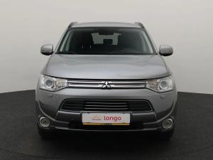 Mitsubishi Outlander 2014 in Vilnius, with an engine capacity of 2.00 L and mileage of 240 thousand km for 9699 €, photo 4 on AUTOMOTO.COM.LV