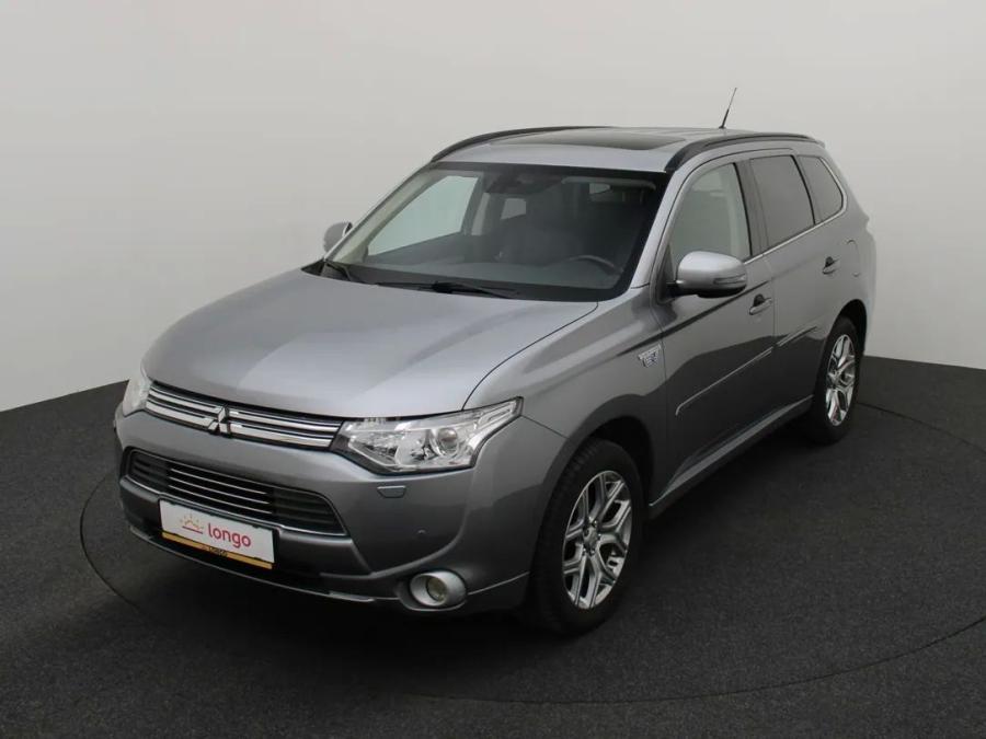 Mitsubishi Outlander 2014 Viļņa, ar dzinēja tilpumu 2.00 L un nobraukumu 223 tūkst. km par 9799 €, foto 1 vietnē AUTOMOTO.COM.LV