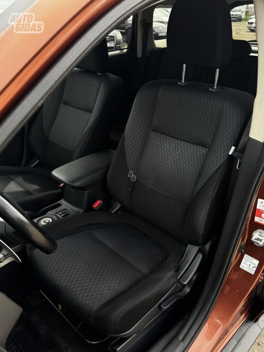 Mitsubishi Outlander 2014 in Klaipeda, with an engine capacity of 2.30 L and mileage of 225 thousand km for 7399 €, photo 18 on AUTOMOTO.COM.LV
