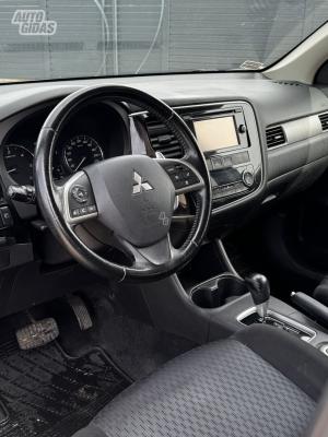 Mitsubishi Outlander 2014 in Klaipeda, with an engine capacity of 2.30 L and mileage of 225 thousand km for 7399 €, photo 22 on AUTOMOTO.COM.LV