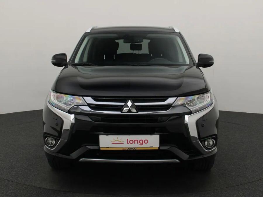 Mitsubishi Outlander 2015 Viļņa, ar dzinēja tilpumu 2.00 L un nobraukumu 144 tūkst. km par 14799 €, foto 3 vietnē AUTOMOTO.COM.LV