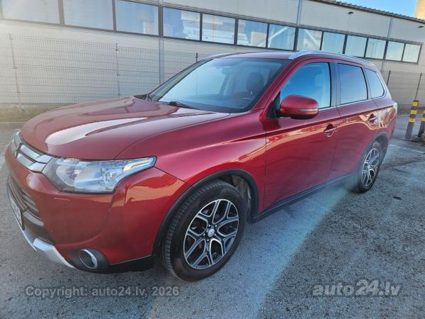 Mitsubishi Outlander 2015 Tallina, ar dzinēja tilpumu 2.00 L un nobraukumu 263 tūkst. km par 7999 €, foto 1 vietnē AUTOMOTO.COM.LV