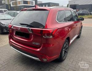Mitsubishi Outlander 2015 Kauņa, ar dzinēja tilpumu 2.00 L un nobraukumu 228 tūkst. km par 12200 €, foto 5 vietnē AUTOMOTO.COM.LV
