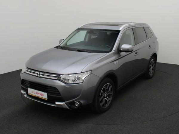 Mitsubishi Outlander 2015 Viļņa, ar dzinēja tilpumu 2.00 L un nobraukumu 227 tūkst. km par 10499 €, foto 1 vietnē AUTOMOTO.COM.LV