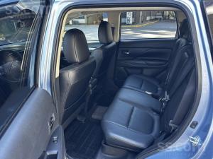 Mitsubishi Outlander 2015 in Riga, with an engine capacity of 2.00 L and mileage of 199 thousand km for 10599 €, photo 19 on AUTOMOTO.COM.LV