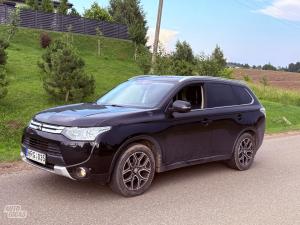 Mitsubishi Outlander 2015 Viļņa, ar dzinēja tilpumu 2.00 L un nobraukumu 172 tūkst. km par 6500 €, foto 3 vietnē AUTOMOTO.COM.LV