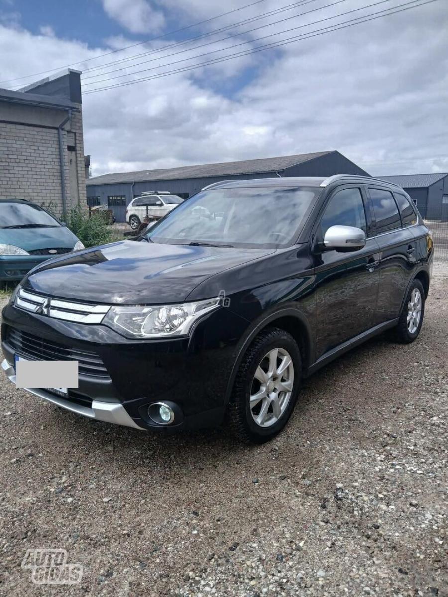 Mitsubishi Outlander 2015 Rietavas, ar dzinēja tilpumu 2.30 L un nobraukumu 198 tūkst. km par 10200 €, foto 3 vietnē AUTOMOTO.COM.LV