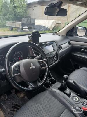 Mitsubishi Outlander 2015 Rietavas, ar dzinēja tilpumu 2.30 L un nobraukumu 198 tūkst. km par 10200 €, foto 7 vietnē AUTOMOTO.COM.LV