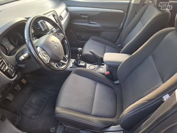 Mitsubishi Outlander 2016 Alīta, ar dzinēja tilpumu 2.20 L un nobraukumu 216 tūkst. km par 13050 €, foto 9 vietnē AUTOMOTO.COM.LV