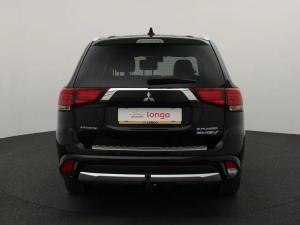 Mitsubishi Outlander 2016 in Vilnius, with an engine capacity of 2.00 L and mileage of 186 thousand km for 14799 €, photo 5 on AUTOMOTO.COM.LV