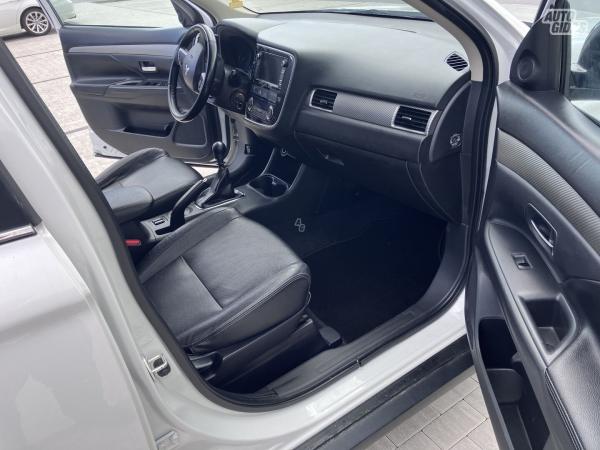 Mitsubishi Outlander 2016 Šauļi, ar dzinēja tilpumu 2.20 L un nobraukumu 228 tūkst. km par 6999 €, foto 6 vietnē AUTOMOTO.COM.LV