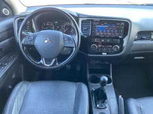 Mitsubishi Outlander 2016 Rīga, ar dzinēja tilpumu 2.30 L un nobraukumu 195 tūkst. km par 14450 €, foto 9 vietnē AUTOMOTO.COM.LV