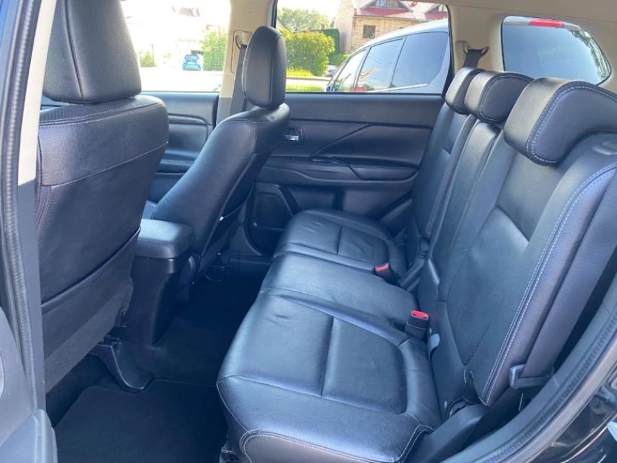 Mitsubishi Outlander 2016 Rīga, ar dzinēja tilpumu 2.30 L un nobraukumu 195 tūkst. km par 14450 €, foto 13 vietnē AUTOMOTO.COM.LV