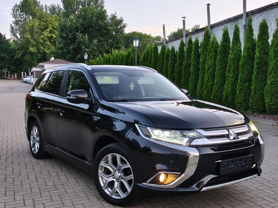 Mitsubishi Outlander 2016 Šauļi, ar dzinēja tilpumu 2.00 L un nobraukumu 300 tūkst. km par 12600 €, foto 1 vietnē AUTOMOTO.COM.LV