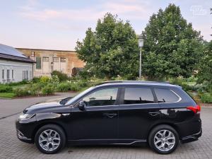 Mitsubishi Outlander 2016 Šauļi, ar dzinēja tilpumu 2.00 L un nobraukumu 300 tūkst. km par 12600 €, foto 10 vietnē AUTOMOTO.COM.LV