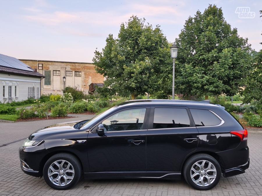 Mitsubishi Outlander 2016 Šauļi, ar dzinēja tilpumu 2.00 L un nobraukumu 300 tūkst. km par 12600 €, foto 10 vietnē AUTOMOTO.COM.LV