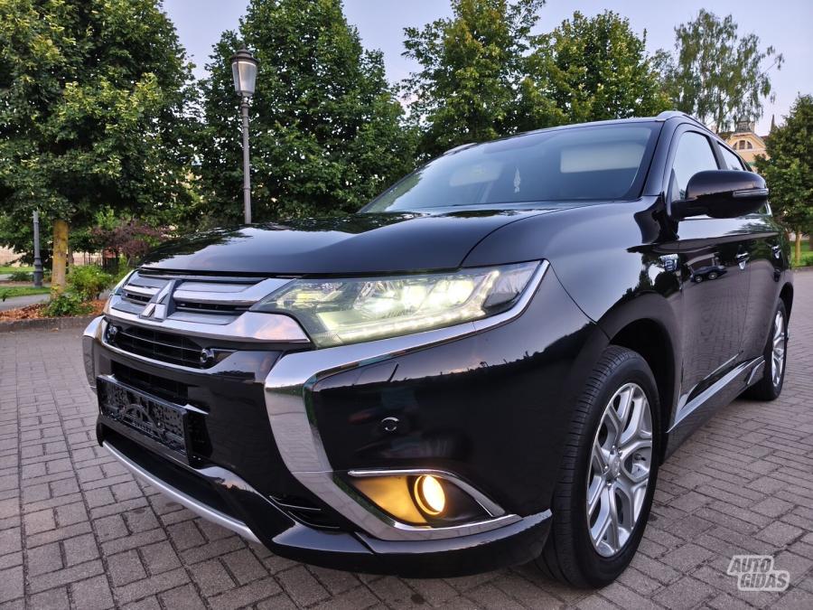 Mitsubishi Outlander 2016 Šauļi, ar dzinēja tilpumu 2.00 L un nobraukumu 300 tūkst. km par 12600 €, foto 13 vietnē AUTOMOTO.COM.LV