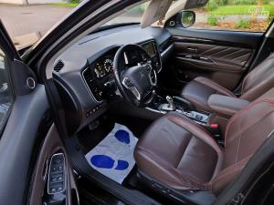 Mitsubishi Outlander 2016 Šauļi, ar dzinēja tilpumu 2.00 L un nobraukumu 300 tūkst. km par 12600 €, foto 17 vietnē AUTOMOTO.COM.LV