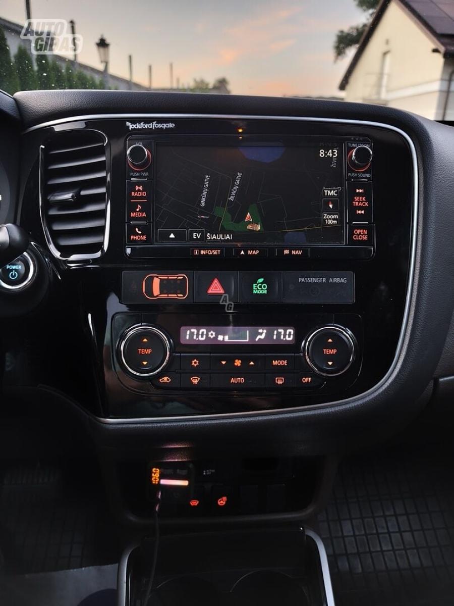 Mitsubishi Outlander 2016 Šauļi, ar dzinēja tilpumu 2.00 L un nobraukumu 300 tūkst. km par 12600 €, foto 22 vietnē AUTOMOTO.COM.LV