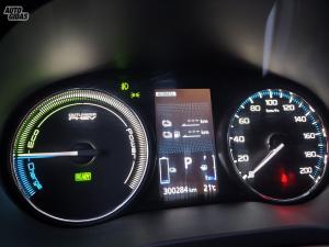 Mitsubishi Outlander 2016 Šauļi, ar dzinēja tilpumu 2.00 L un nobraukumu 300 tūkst. km par 12600 €, foto 25 vietnē AUTOMOTO.COM.LV