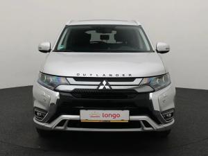 Mitsubishi Outlander 2018 in Vilnius, with an engine capacity of 2.40 L and mileage of 187 thousand km for 16199 €, photo 4 on AUTOMOTO.COM.LV