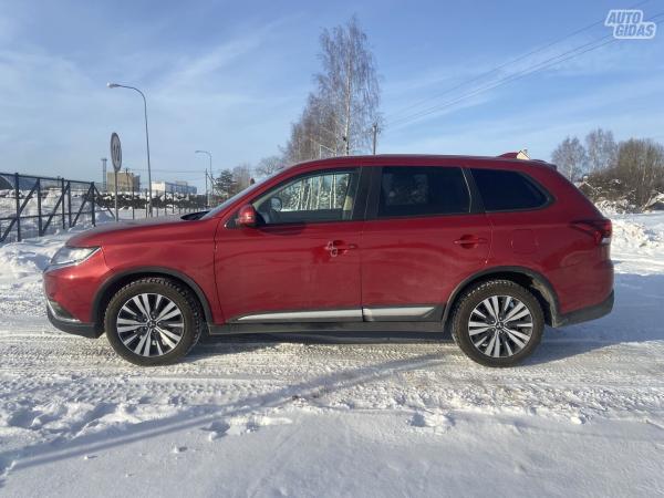 Mitsubishi Outlander 2019 Plungė, ar dzinēja tilpumu 2.40 L un nobraukumu 111 tūkst. km par 13400 €, foto 4 vietnē AUTOMOTO.COM.LV