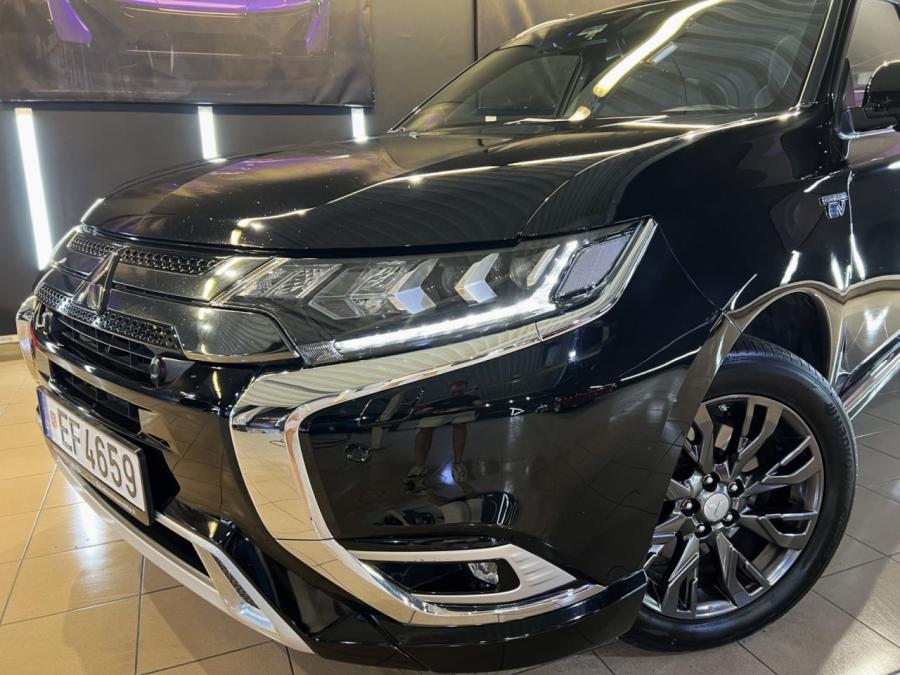 Mitsubishi Outlander 2019 Viļņa, ar dzinēja tilpumu 2.40 L un nobraukumu 152 tūkst. km par 17250 €, foto 5 vietnē AUTOMOTO.COM.LV