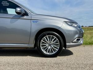 Mitsubishi Outlander 2019 Vilkaviškis, ar dzinēja tilpumu 2.40 L un nobraukumu 106 tūkst. km par 16900 €, foto 9 vietnē AUTOMOTO.COM.LV