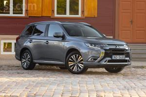 Mitsubishi Outlander 2019 Jelgava, ar dzinēja tilpumu 2.40 L un nobraukumu 144 tūkst. km par 17300 €, foto  vietnē AUTOMOTO.COM.LV