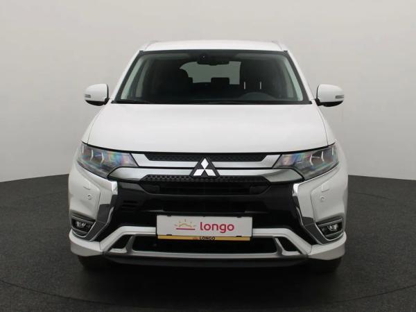 Mitsubishi Outlander 2020 Viļņa, ar dzinēja tilpumu 2.40 L un nobraukumu 151 tūkst. km par 19399 €, foto 3 vietnē AUTOMOTO.COM.LV