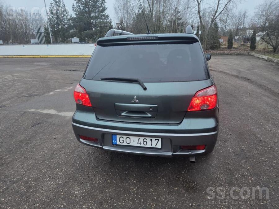 Zaļš Mitsubishi Outlander 2007 Daugavpils, ar dzinēja tilpumu 2.40 L un nobraukumu 0 tūkst. km par 2499 €, foto 10 vietnē AUTOMOTO.COM.LV