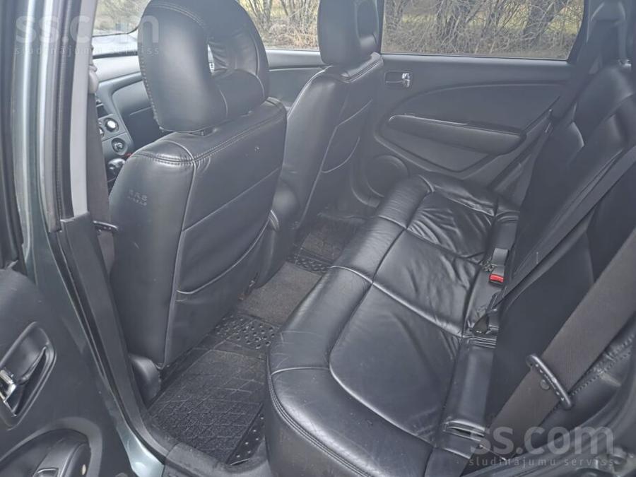 Zaļš Mitsubishi Outlander 2007 Daugavpils, ar dzinēja tilpumu 2.40 L un nobraukumu 0 tūkst. km par 2499 €, foto 13 vietnē AUTOMOTO.COM.LV