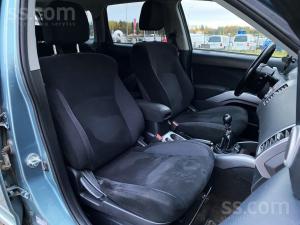 Zaļš Mitsubishi Outlander 2008 Cēsis, ar dzinēja tilpumu 2.00 L un nobraukumu 291 tūkst. km par 2499 €, foto 25 vietnē AUTOMOTO.COM.LV