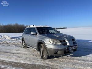 Серый Мицубиси Аутлендер 2005 в Вевис, объемом двигателя 2.40 л и пробегом 225 тыс. км за 2000 €, фото 2 на AUTOMOTO.COM.LV