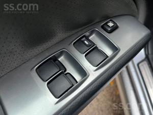 Grey Mitsubishi Outlander 2005 in Riga, with an engine capacity of 2.40 L and mileage of 0 thousand km for 2799 €, photo 16 on AUTOMOTO.COM.LV