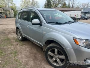 Grey Mitsubishi Outlander 2007 in Riga, with an engine capacity of 2.00 L and mileage of 0 thousand km for 4500 €, photo 2 on AUTOMOTO.COM.LV