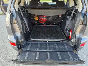 Pelēks Mitsubishi Outlander 2007 Tallina, ar dzinēja tilpumu 2.00 L un nobraukumu 228 tūkst. km par 2500 €, foto 14 vietnē AUTOMOTO.COM.LV