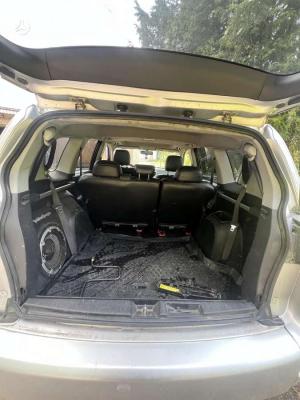 Pelēks Mitsubishi Outlander 2007 Širvintos, ar dzinēja tilpumu 1.97 L un nobraukumu 288 tūkst. km par 2600 €, foto 11 vietnē AUTOMOTO.COM.LV